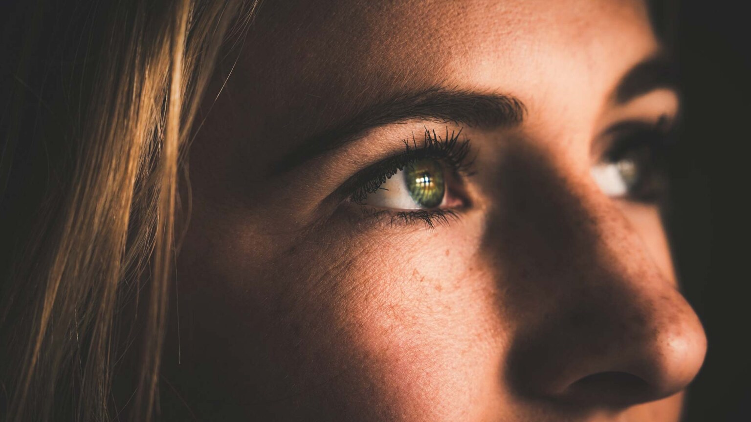 Envision Eye Centre - The Leading Practice of Dr John Males